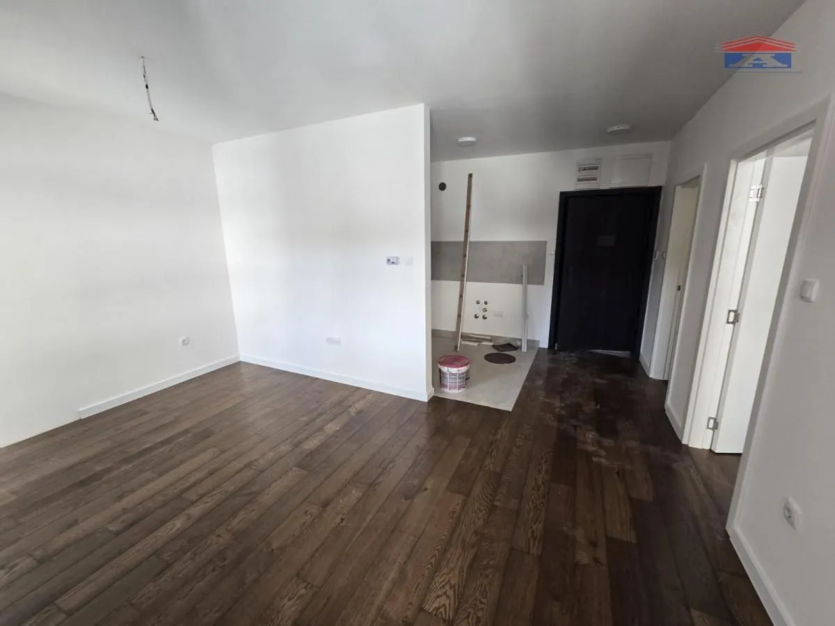 Izdavanje, jednosoban stan, 40m2, Novo naselje, Novi Sad
