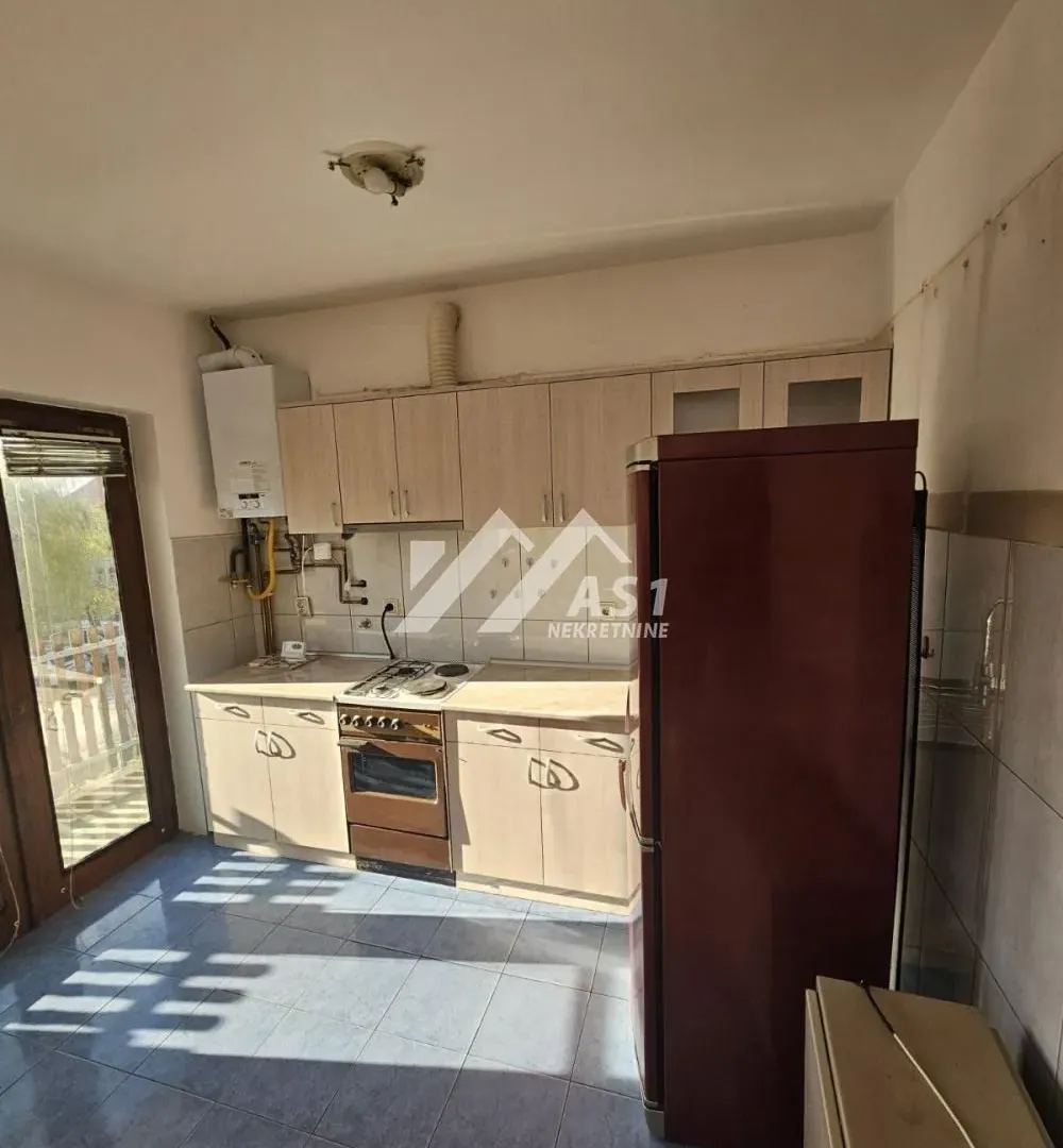 Izdavanje, trosoban stan, 65m2, Vidovdansko naselje, Novi Sad, Novi Sad