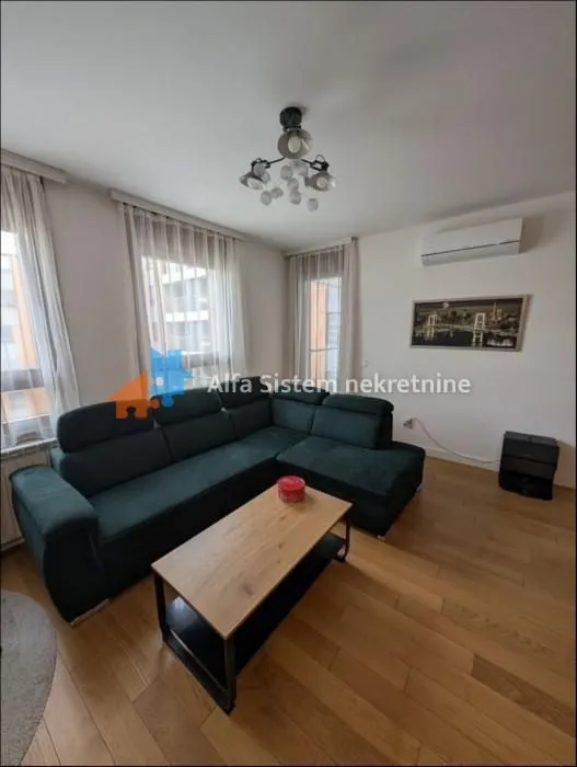 Izdavanje, dvosoban stan, 45m2, Novi Beograd Blok 63, Novi Beograd, Beograd