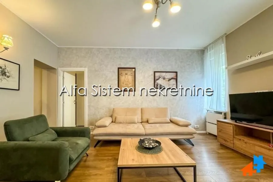 Izdavanje, dvosoban stan, 68m2, Kalenić Pijaca, Vračar, Beograd