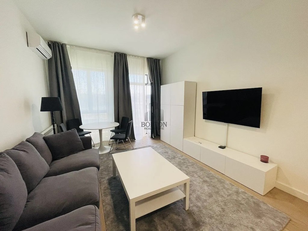 Izdavanje, dvosoban stan, 53m2, Savski Venac, Beograd