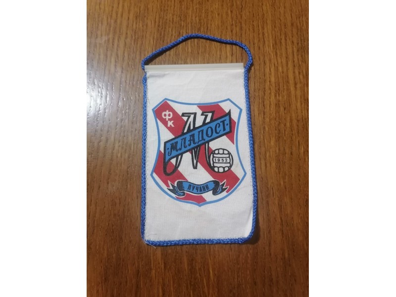STARIJA ZASTAVICA FK MLADOST LUČANI