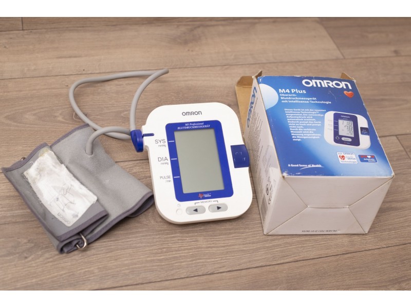 Omron M5 Aparat