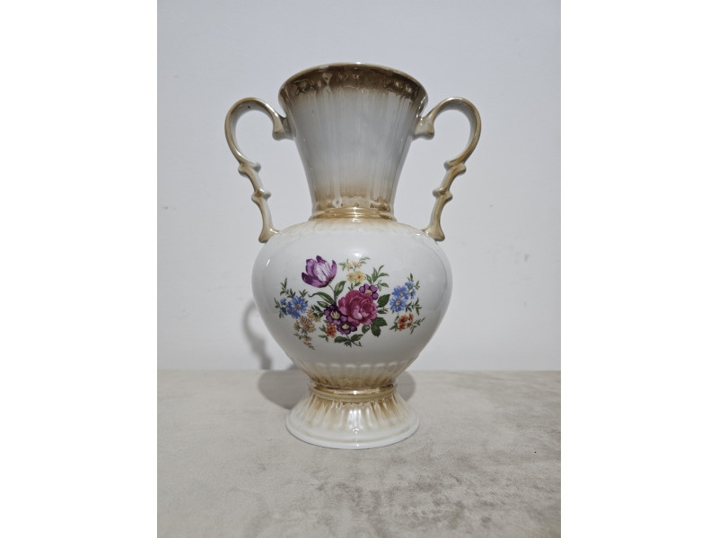 Vaza porcelan sa cvetnim motivom