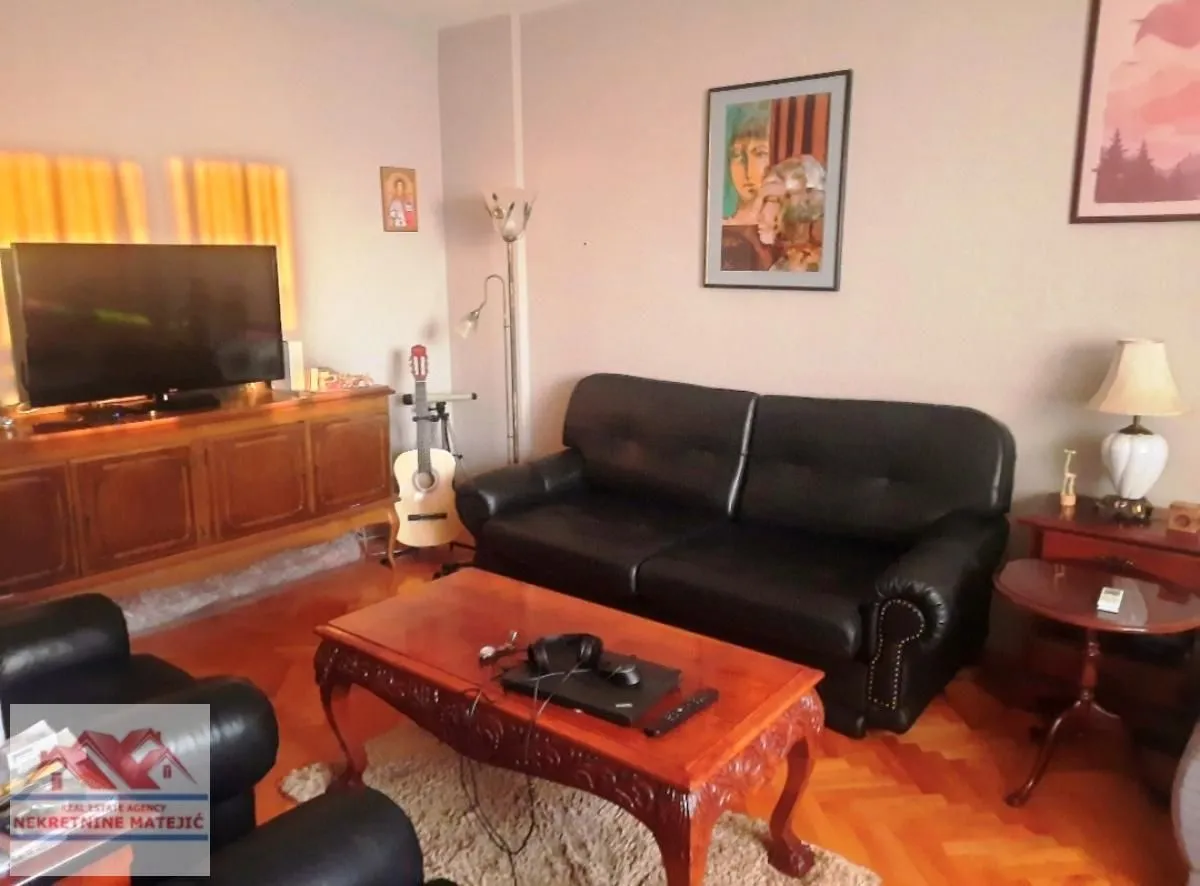Prodaja, trosoban stan, 77m2, Centar, Kragujevac