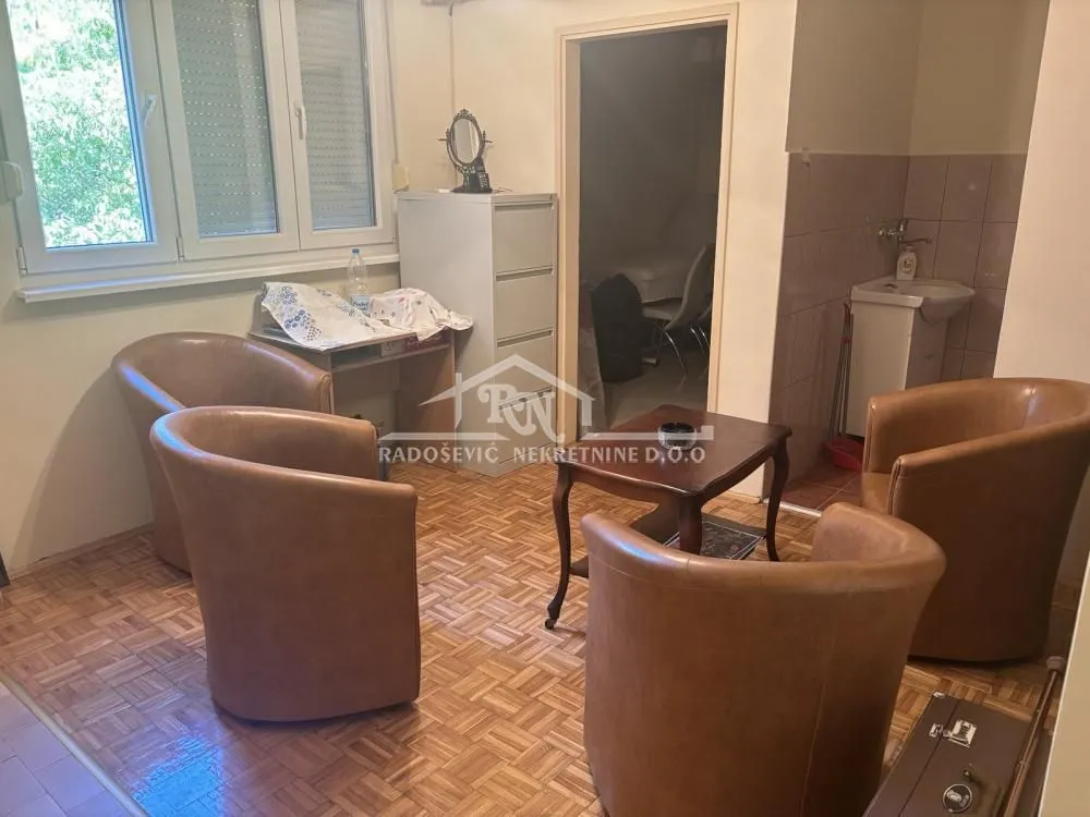 Prodaja, dvosoban stan, 52m2, Labudovo Brdo, Beograd