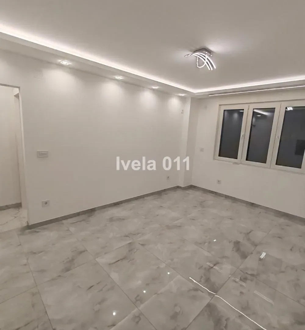 Prodaja, dvosoban stan, 60m2, Đeram Pijaca, Beograd