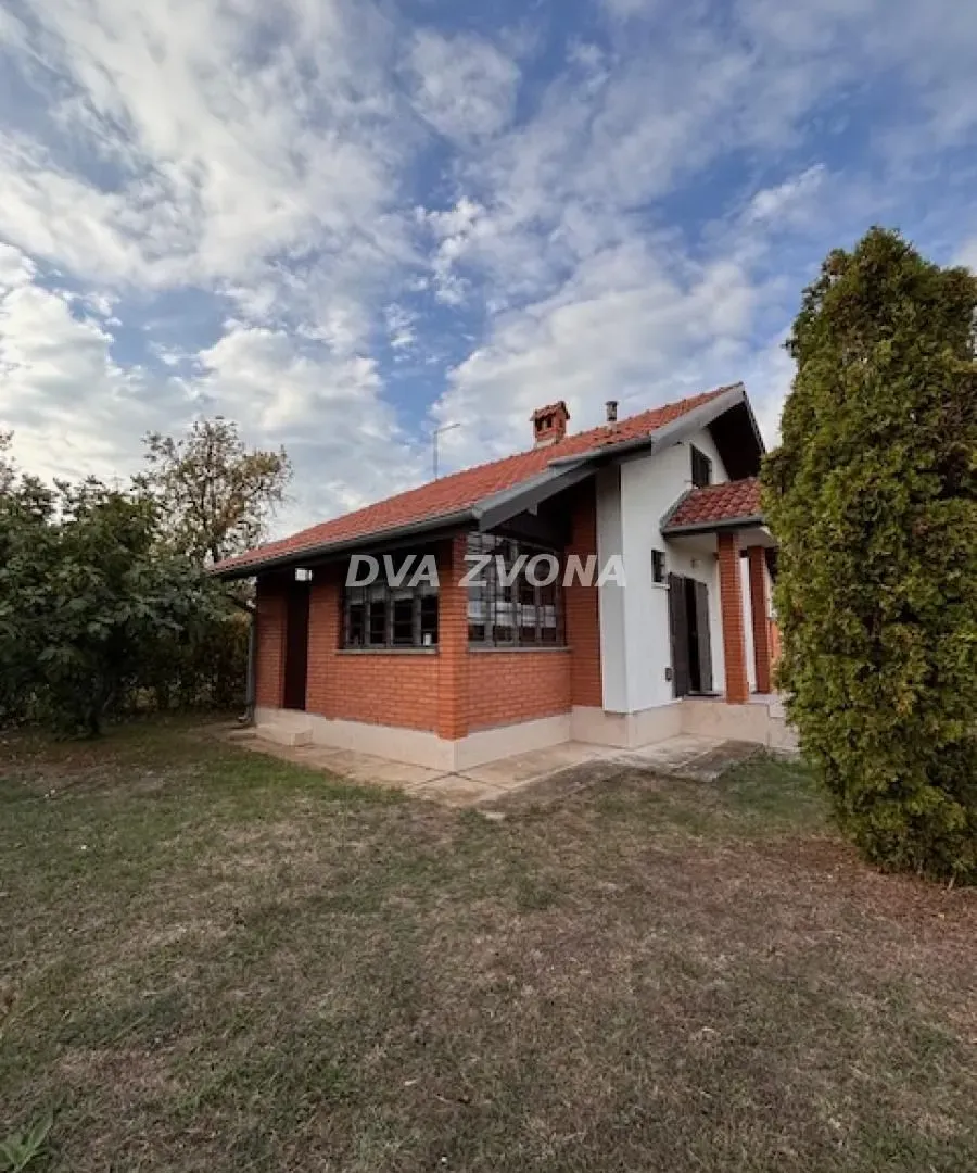 Prodaja, kuća, 84m2, Čortanovci, Inđija