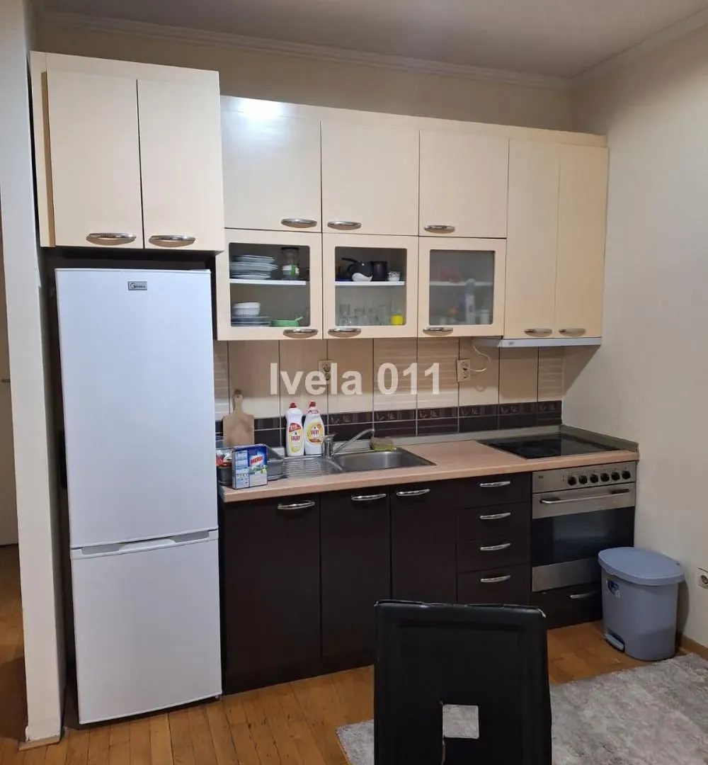 Prodaja, trosoban stan, 59m², Stari Grad, Beograd