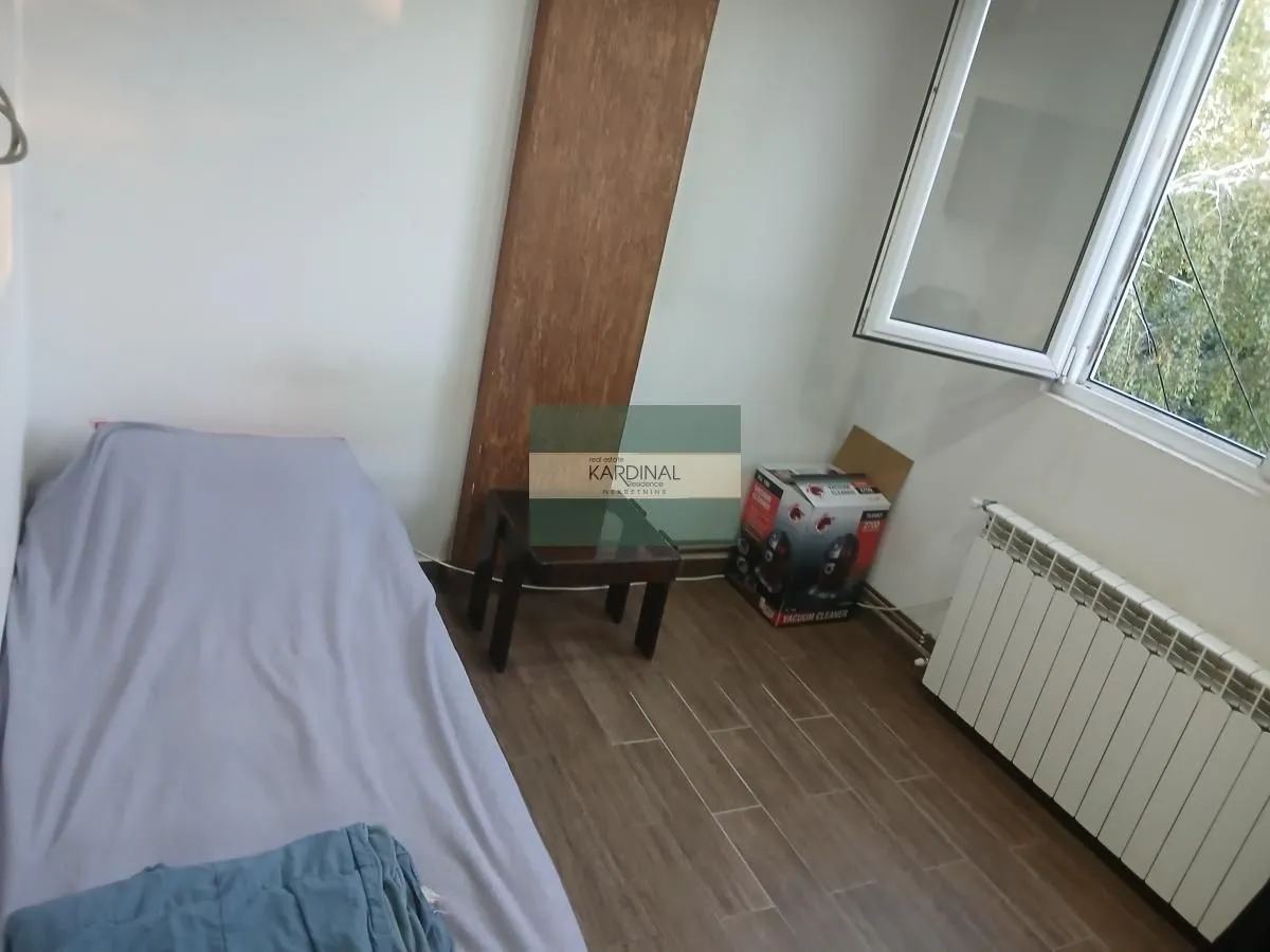 Prodaja, trosoban stan, 75m2, Erdoglija, Kragujevac