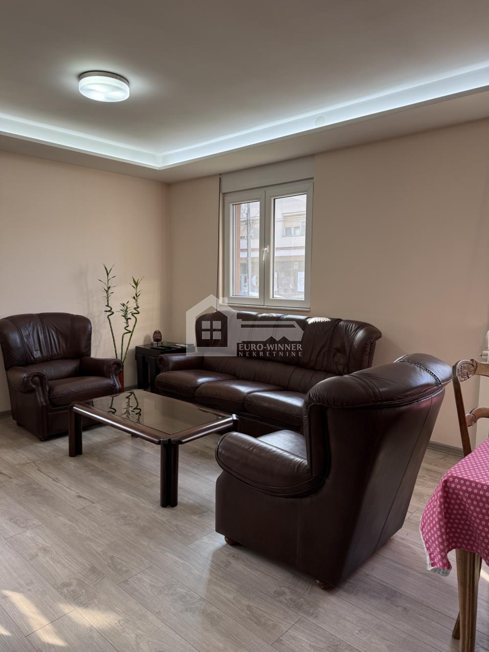 Zemun,Ruska,lux ID#1788 800.000 €