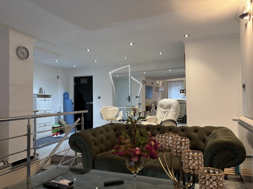Odlična lokacija,mereno 115m2 ID#12362 1.300 €