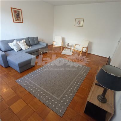 Ustanička, blizu hotela Srbija, 2.0, 67m2