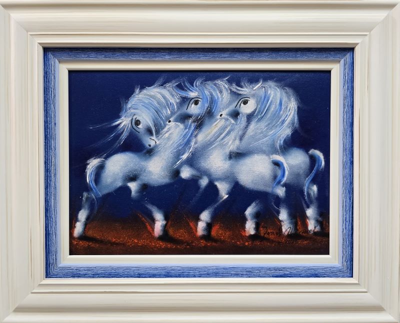 Trio I, Janoš Mesaroš, kombinovana tehnika lak pastel, luksuzno uramljen, sa 42×52 cm, bez 25×35 cm, sertifikat, 35400 dinara