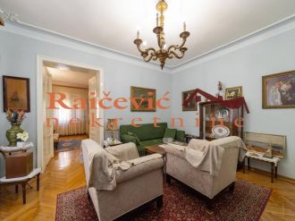 72m² 250.000€
Beograd, Voždovac, Autokomanda, Boze Jankovica (SA GARAZOM !)