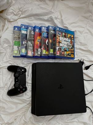 Sony PS4 slim