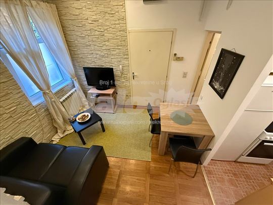 Izdaje se stan – Ubska 2Đ, Beograd - Čitajte opis