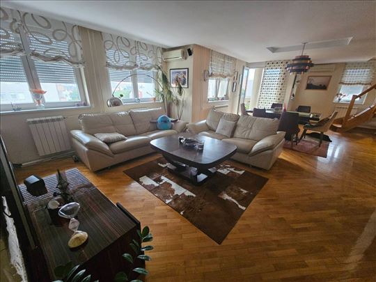 Trošarina, komforan, novogradnja, garaža, ID 24834