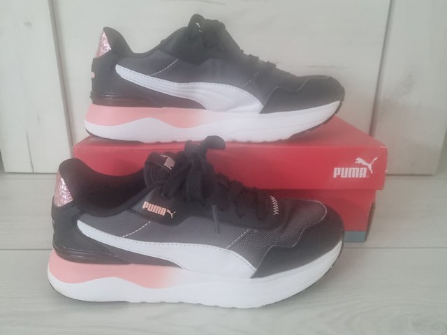 Puma patike 36 broj ,gazište 22.5 cm