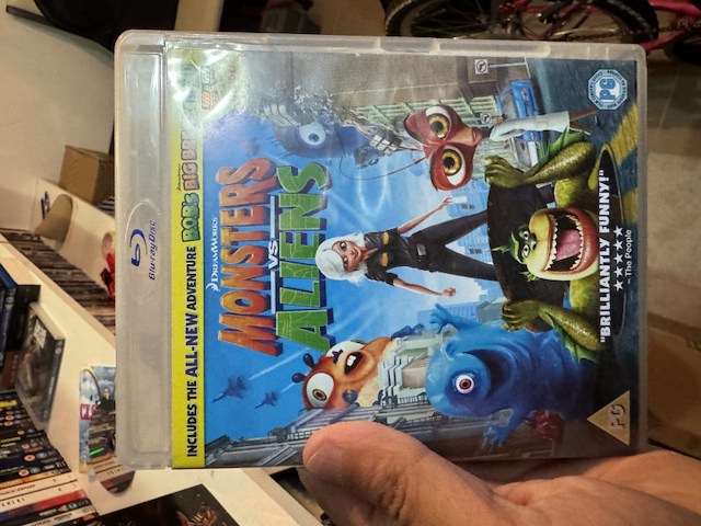Monsters vs Aliens blu ray