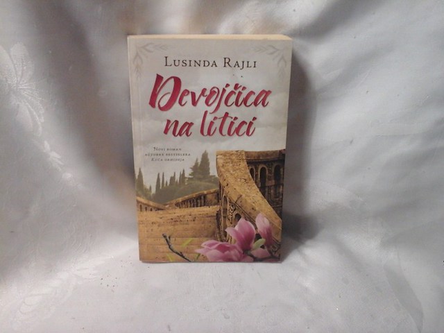 Devojčica na litici Lusinda Rajli