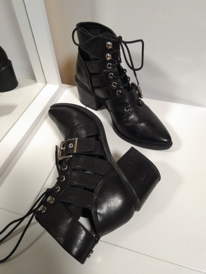STEVE MADDEN ko NOVE,Savrsene,KOZNE%%