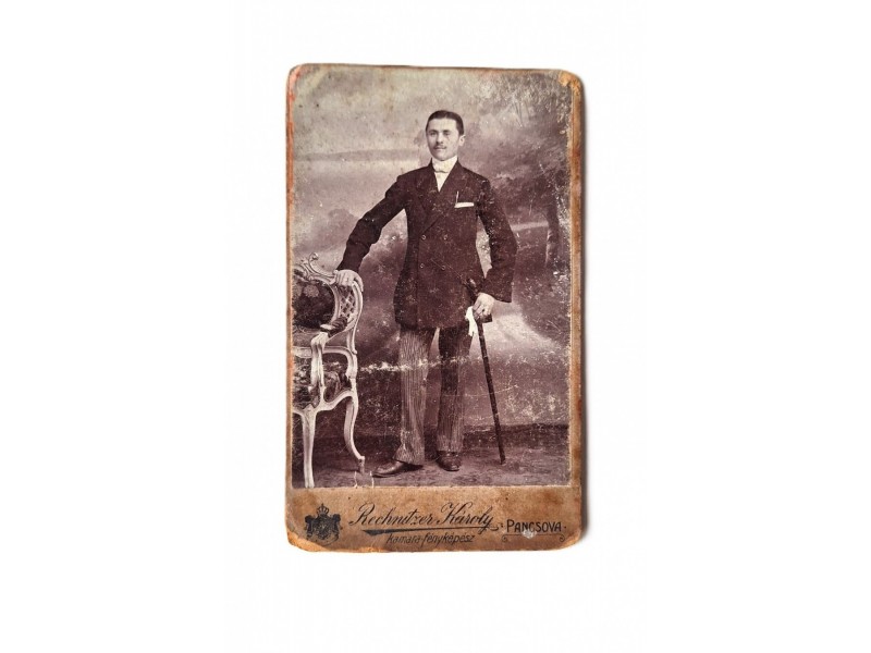 Portret muškarca – atelje Rechnützer Károly, Pančevo