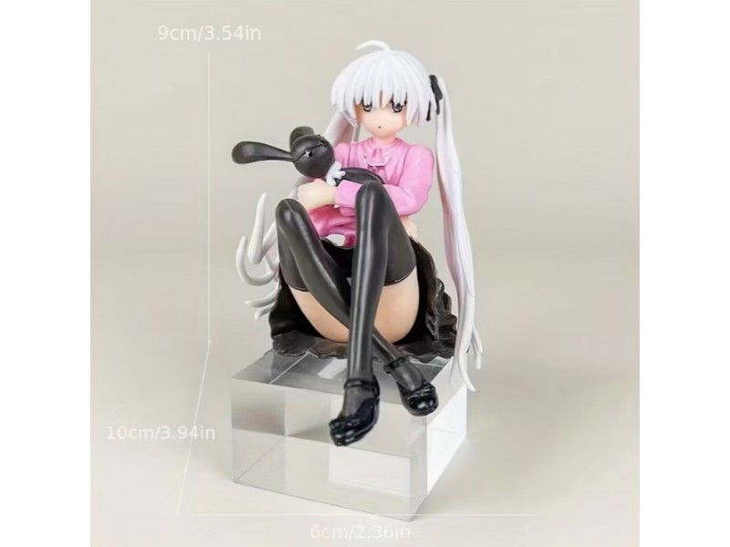 Anime figurica. Velicina oko 10 cm. Roze bluza