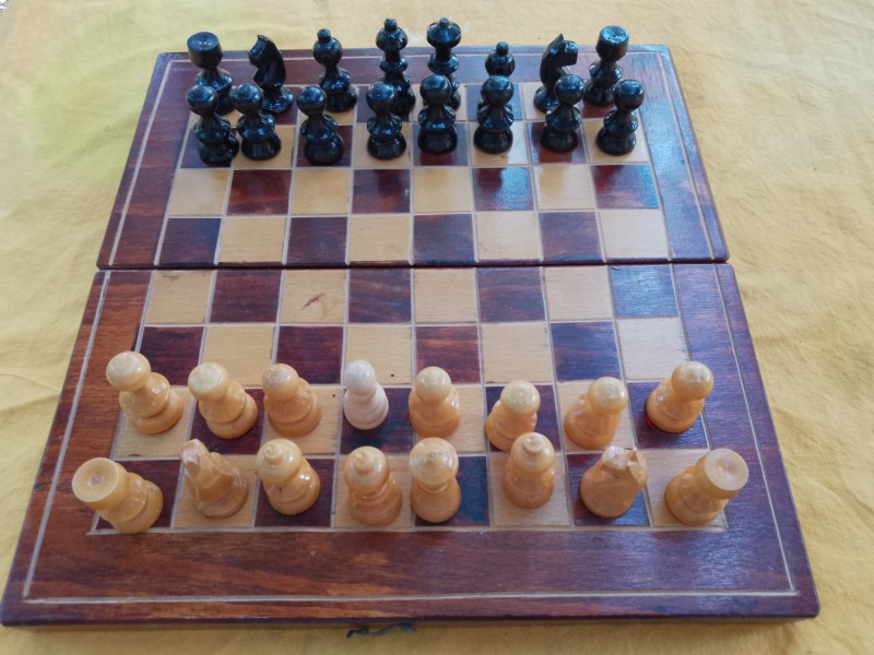 Sahovska Tabla sa figurama Sah 2
