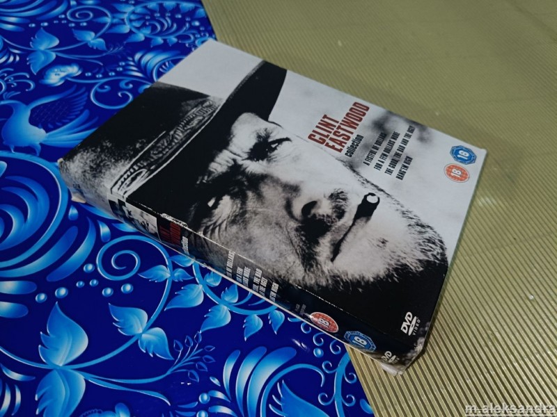 DVD Clint Eastwood collection 4 filma