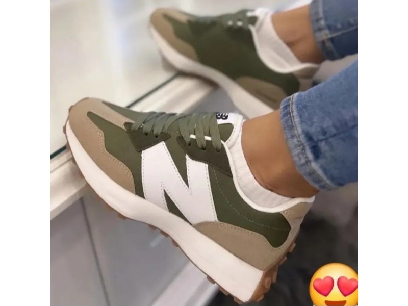MUSKE MODERNE PATIKE 42 **NOVO**