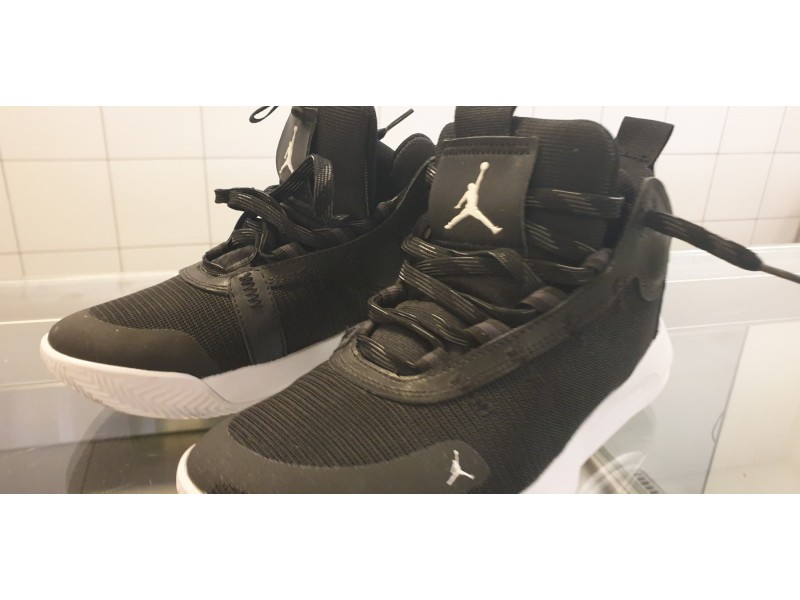 NIKE Air Jordan JUMPMAN Original br.41 26cm