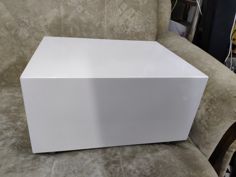 LOEWE Individual Sound Aktivni Subwoofer