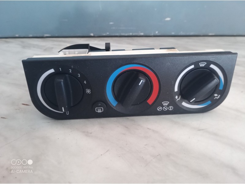 kontrola za klimu za auto bmw e36
