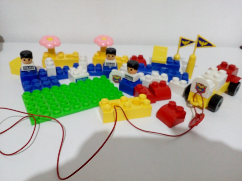 PLASTICNE KOCKE