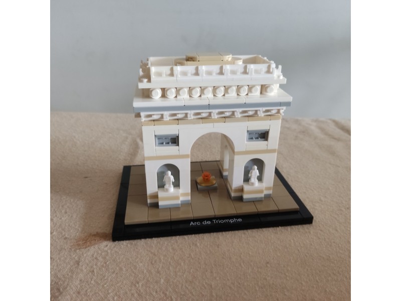 Lego Architecture Trijumfalna kapija Pariz