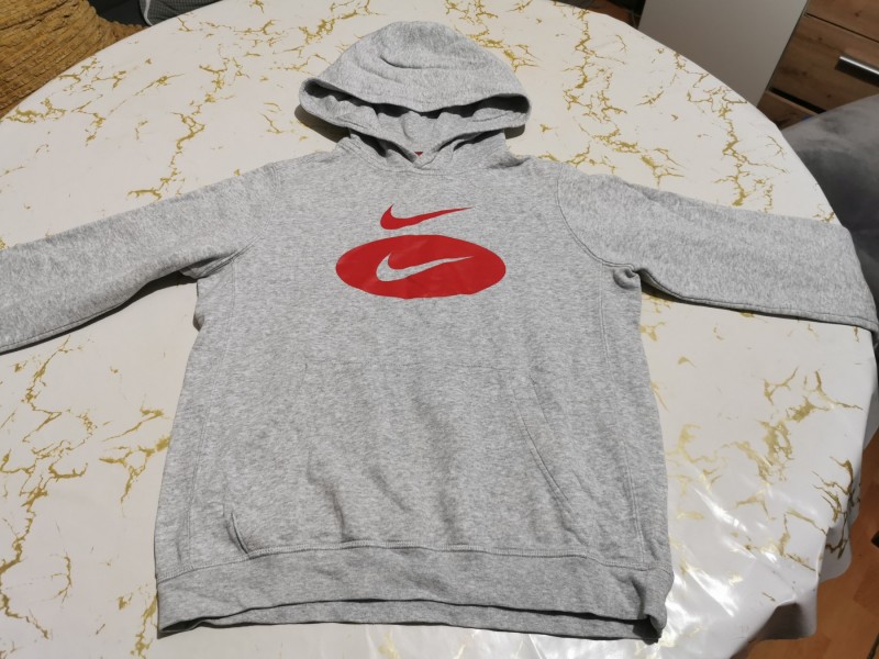 16. NIKE PAMUCNI VRHUNSKI DUKS vel 147-158