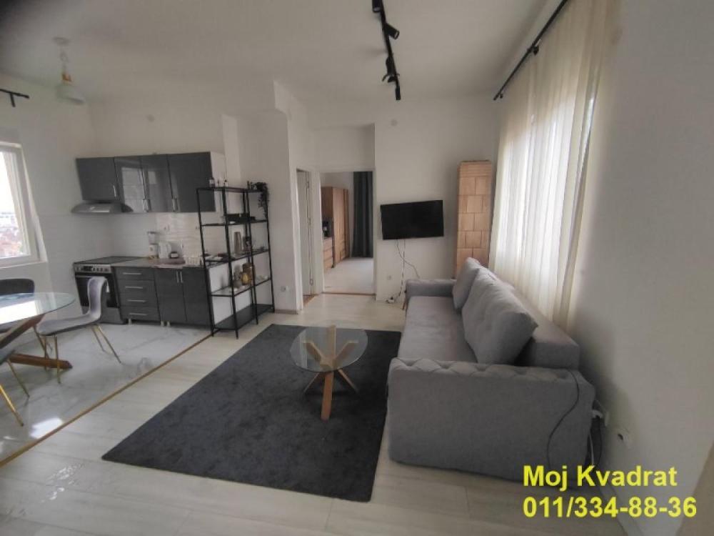 Dvosoban stan na prodaju, 44m2, 286.000€
