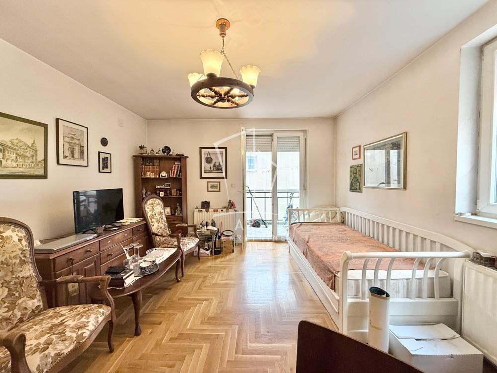 Dragutina Milutinovića, Trosoban stan na prodaju, 57m2, 164.000€