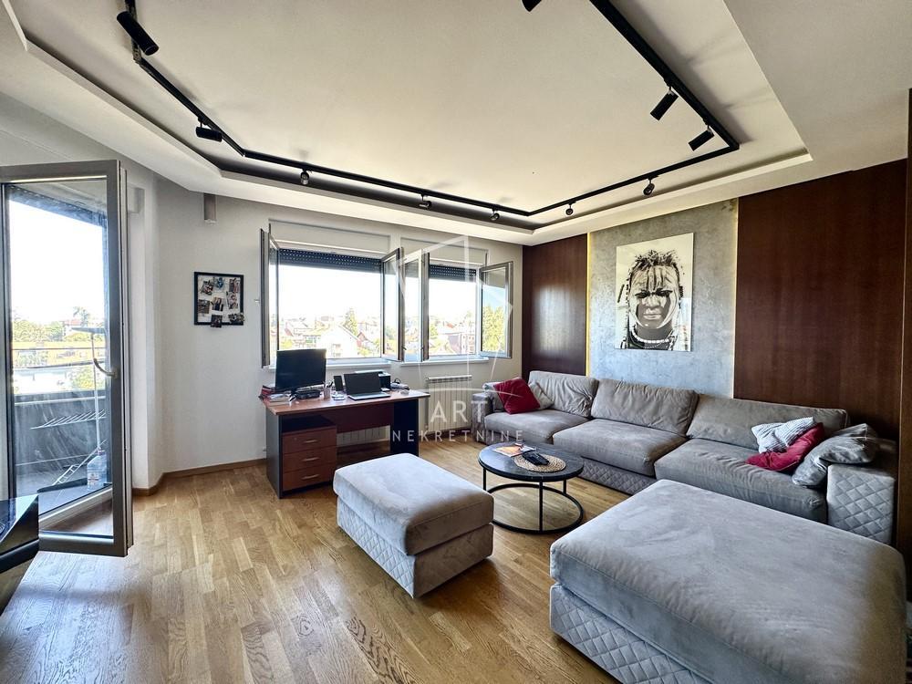 Bulevar Kralja Aleksandra, Trosoban stan na prodaju, 74m2, 245.000€