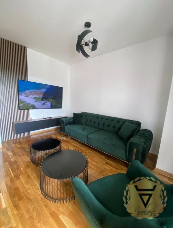 Dvosoban stan za izdavanje, 49m2, 850€