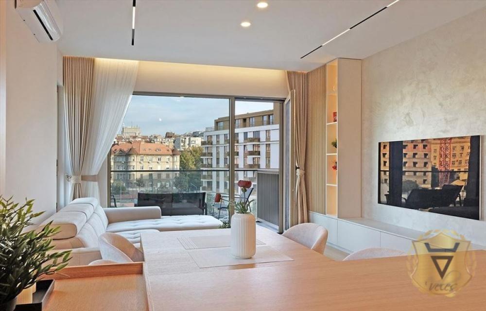 Trosoban stan za izdavanje, 72m2, 2.300€
