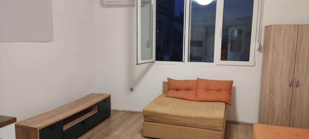 Braće Baruh, Jednosoban stan za izdavanje, 25m2, 400€