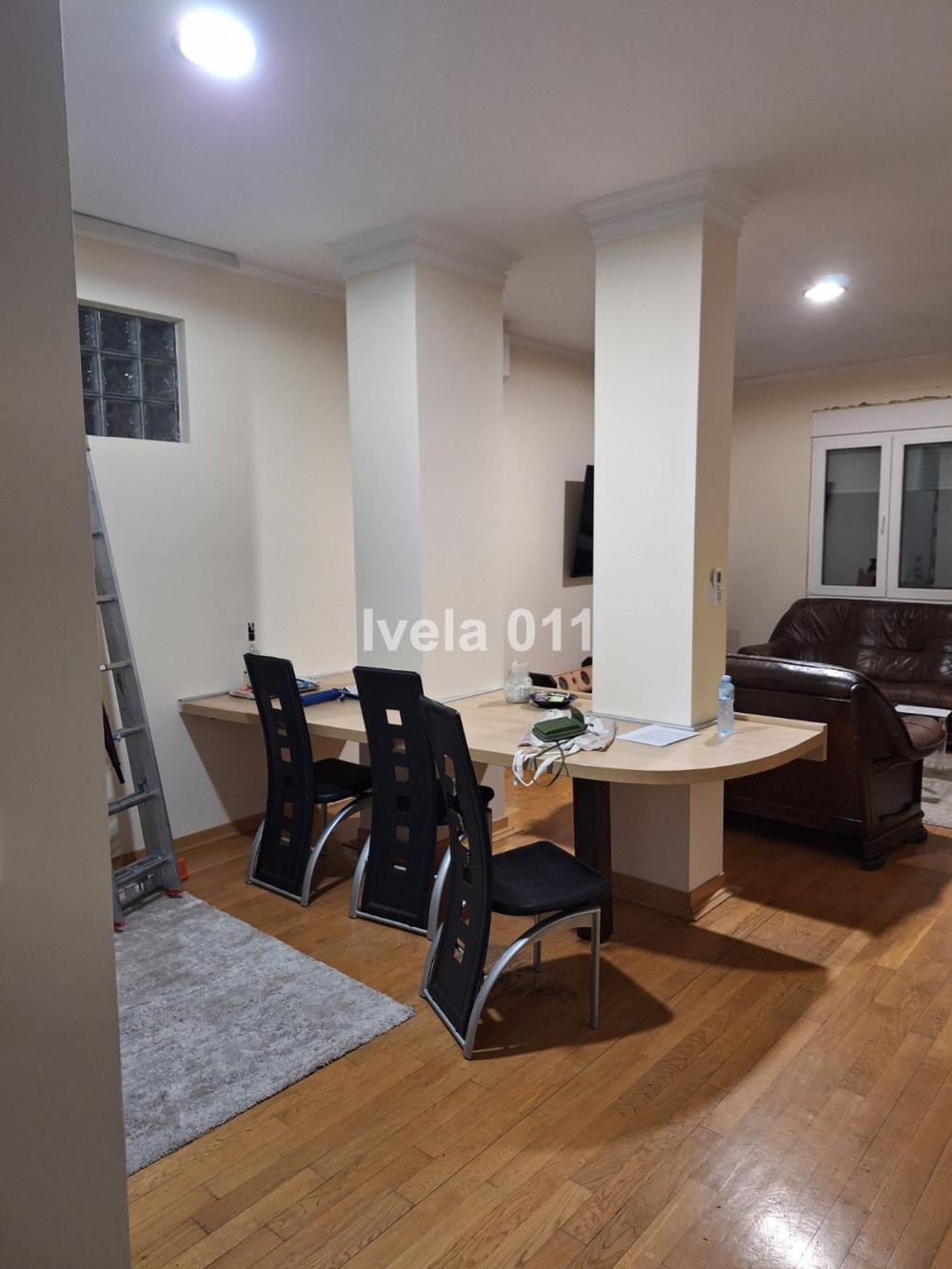 Dečanska, Trosoban stan za izdavanje, 59m2, 950€
