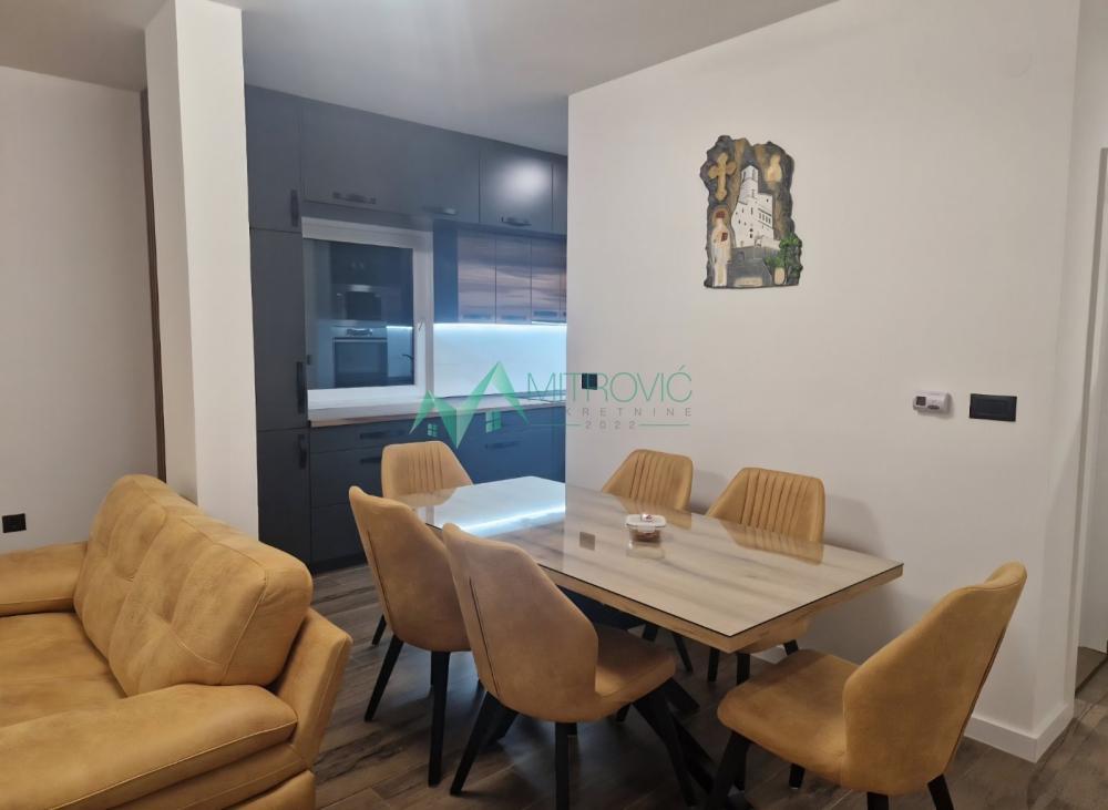Troiposoban stan na prodaju, 88m2, 262.650€