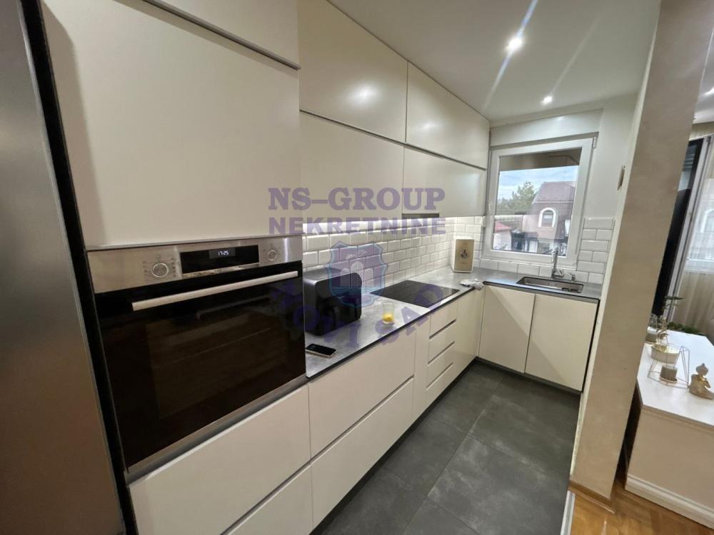 Četvorosoban stan na prodaju, 90m2, 247.200€