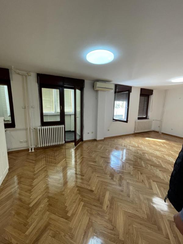 Dvosoban stan na prodaju, 63m2, 180.000€