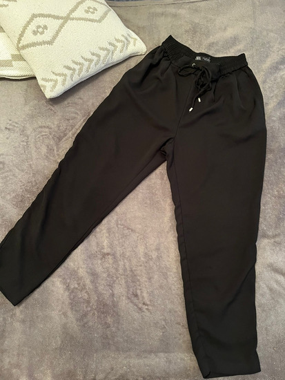 Zara pantalone