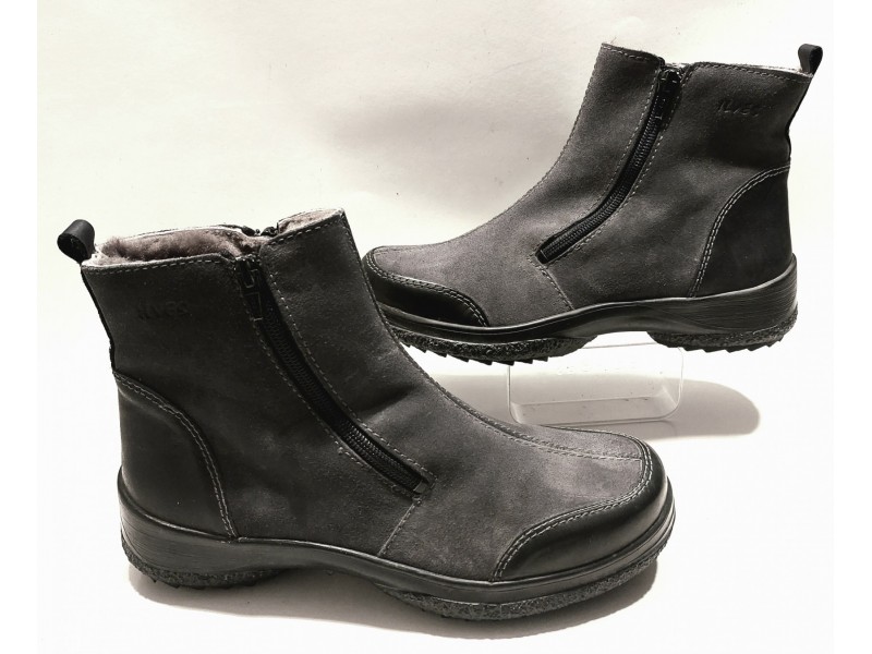 NOVE ,,ILVES,, KOZNE postavljene čizmice br.39
