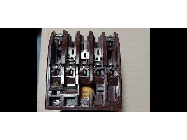 Kontaktor 7,5KW